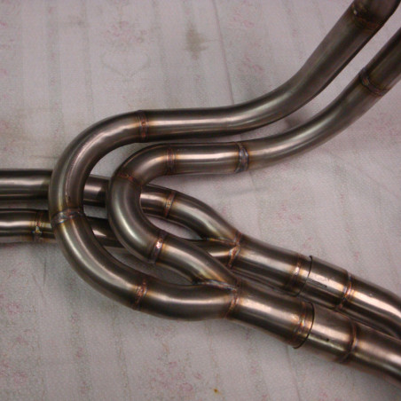Honda RC 30 | Exhaust system