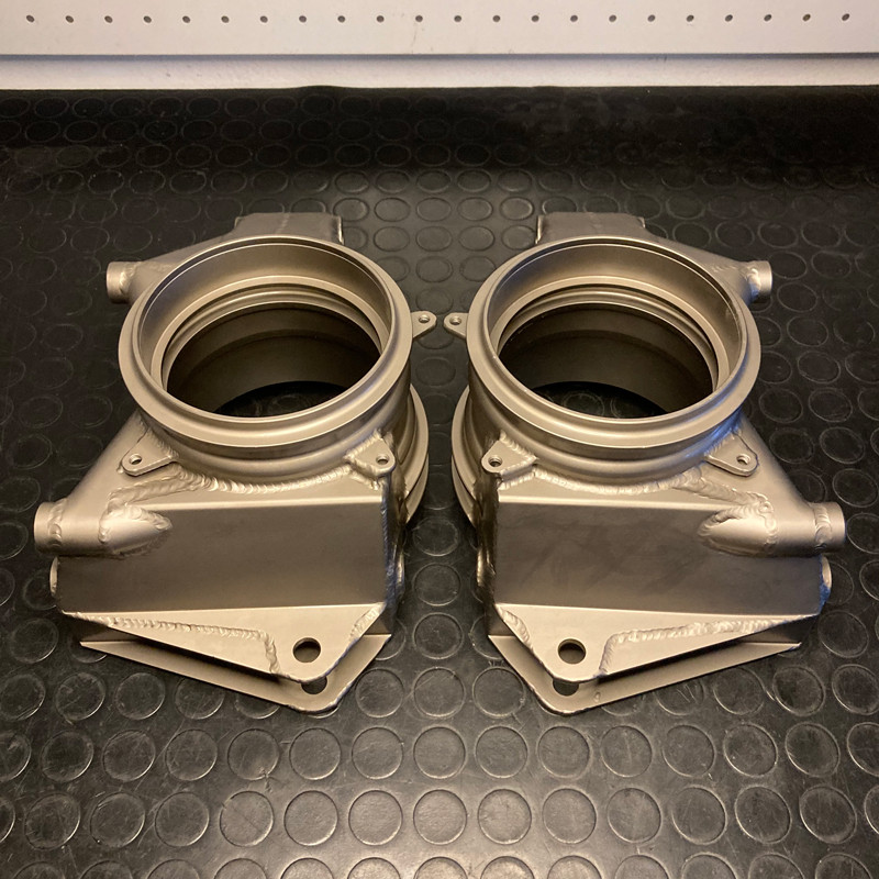 Rear uprights set for Subaru Impreza Group A