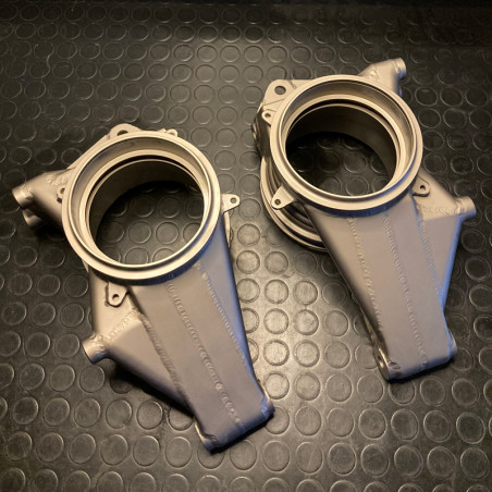 Rear uprights set for Subaru Impreza Group A